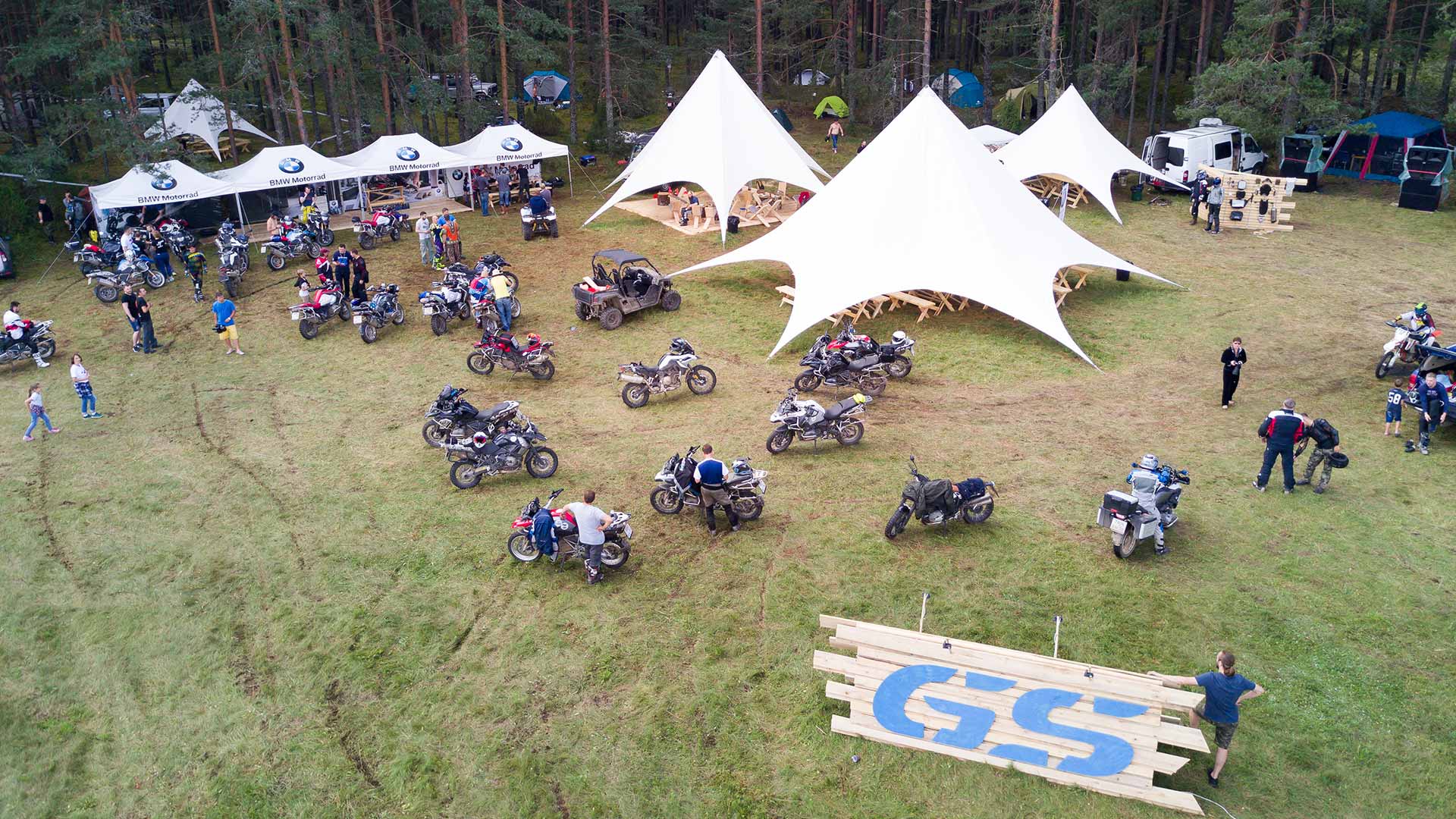 GS Camp 2018: приключения на озере Селигер | BMW Motorrad